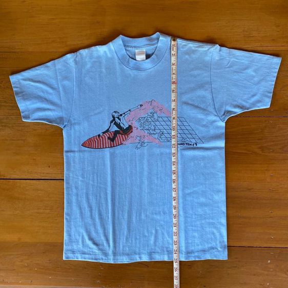 เสื้อยืดผ้าบาง สกรีนหน้า หลัง ด้านหน้าสกรีนลายคนเล่นเซิร์ฟ HANG TEN ...