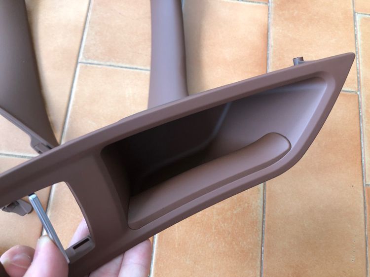 มือจับประตู ครอบสวิตกระจก BMW F10 520d 525i 528i 530i - Kaidee