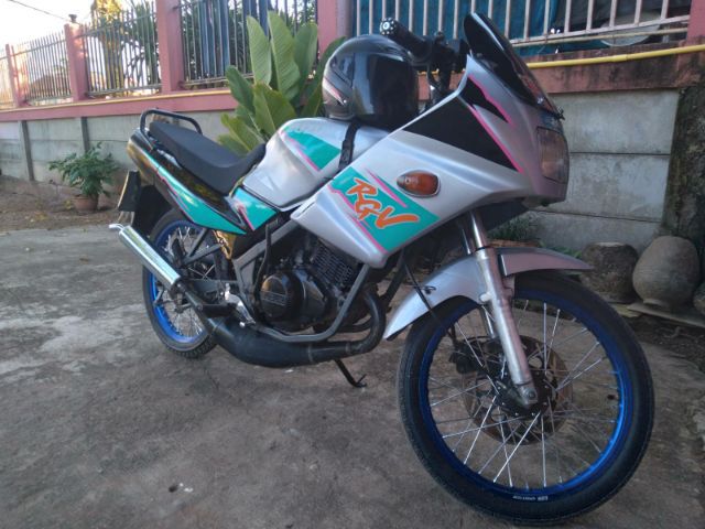 SUZUKI RGV 150 - Kaidee