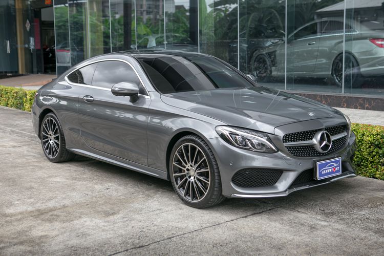 ซื้อขายรถยนต์ Mercedes-Benz C-Class C250 มือสอง มาใหม่ ราคาดี ทั่วประเทศ