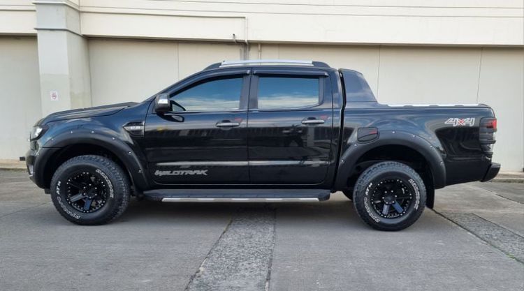 ซื้อขายรถยนต์ Ford Ranger 3.2 Wildtrak 4WD มือสอง มาใหม่ ราคาดี ทั่วประเทศ