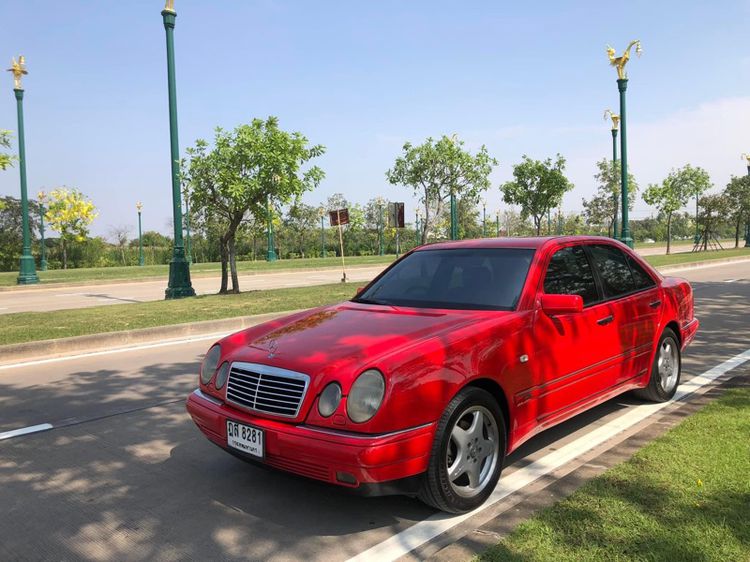 ซื้อขายรถยนต์ Mercedes-Benz E-Class E230 มือสอง มาใหม่ ราคาดี ทั่วประเทศ