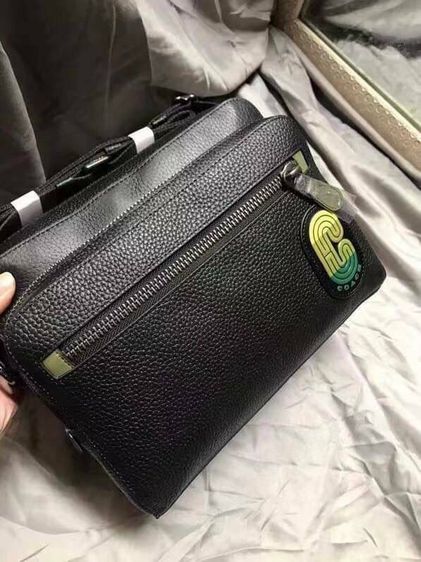 Coach กระเป๋าผู้ชาย (8 นิ้ว) - Kaidee