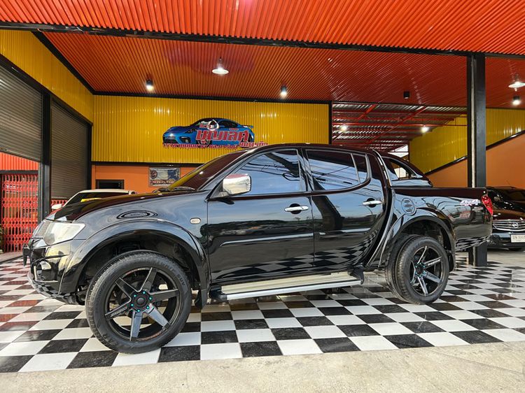 มิตซูบิชิไตรตัน 4 × 4 - Kaidee Auto