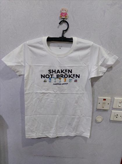 เสื้อ SHAKEN NOT BROKEN สกรีนสวยๆไม่ผ่านการใช้งานครับ - Kaidee