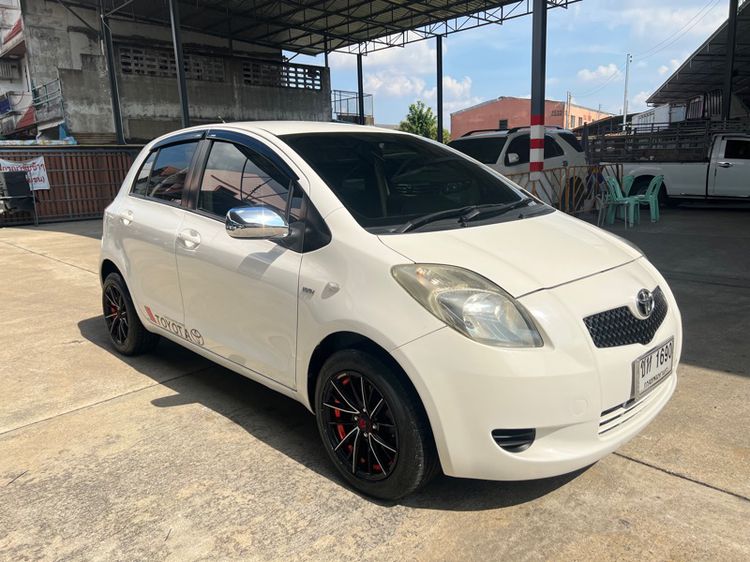 YARIS 1.5 E AUTO - Kaidee Auto