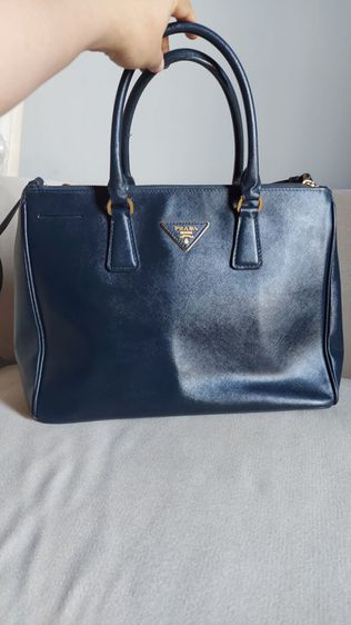 กระเป๋าถือ Prada สีกรมเข้ม - Kaidee