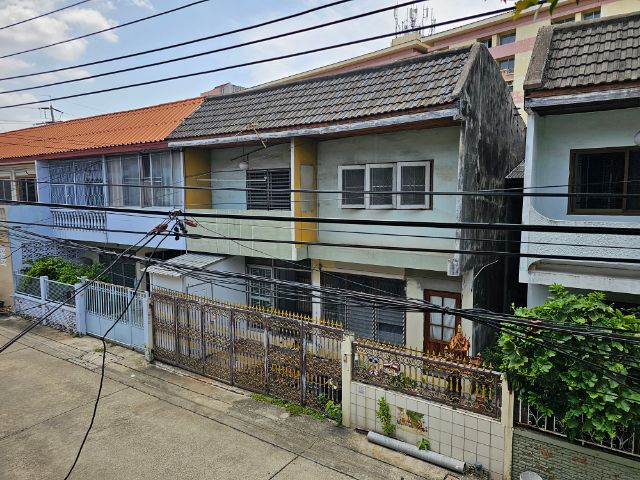 ขายทาวเฮ้าส์ 27 ตรม. เดิน 2 นาที ถึง MRT แคราย - Kaidee