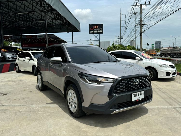 Toyota Cross 1.8 Sport เครื่องเบนซิน รถเดิมมือเดียว ประวัติเข้าศูนย์ตลอด - Kaidee Auto