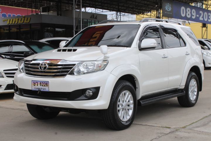 2013 TOYOTA Fortunar 3.0V 4WD SUV - Kaidee Auto