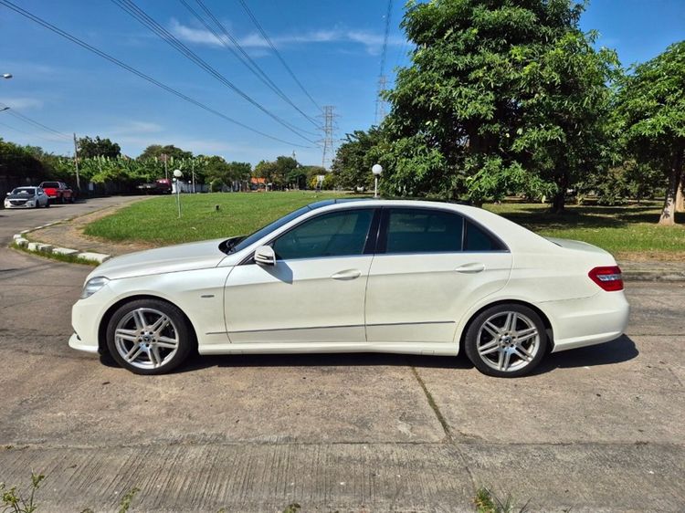MERCEDES BENZ E200 CGI AMG 2012 - Kaidee Auto