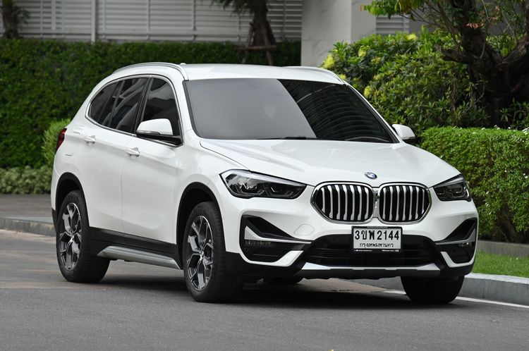 30,494 km X1 sDrive20d xLine LCI ปี22 BSI 10ปี ถึง 06-2032 รถบ้านมือเดียว เจ้าของเดิมเป็นแพทย์ ...