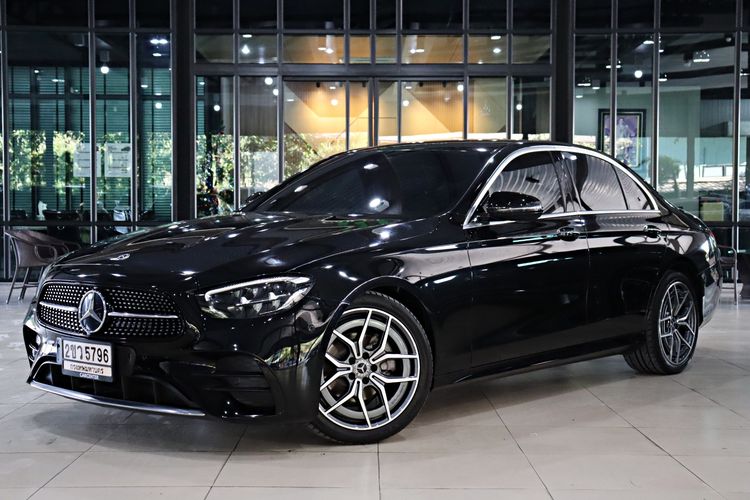 Benz E220d AMG Sport Facelift (W213) ค.ศ.2021 จดทะเบียนปี 2022 รถมือ ...