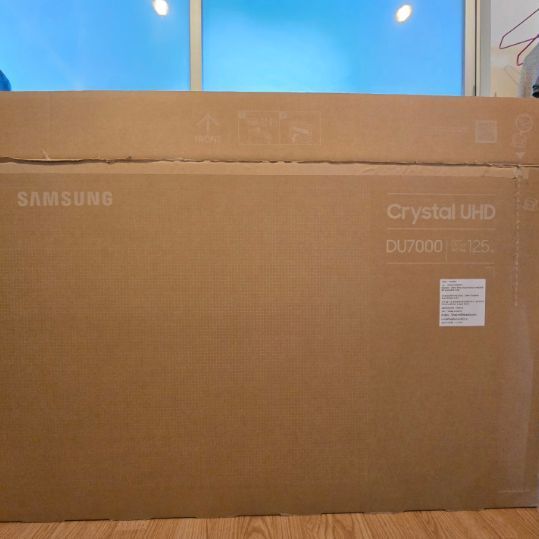 LED TV 4K 50 นิ้ว SS Crystal UHD DU7000 รุ่นปี 2024 อายุ 2 อาทิตย์ - Kaidee