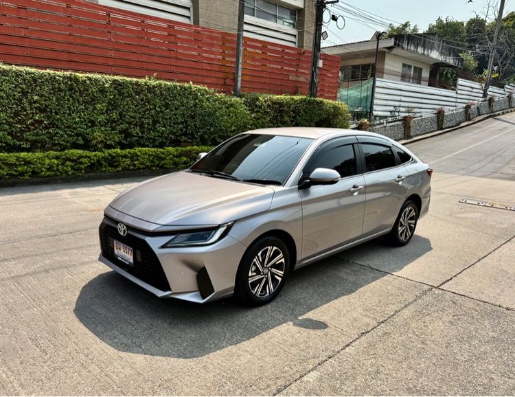 2024 Toyota Yaris Ativ 1.2 Premium (สวยสุดๆ) รถมือเดียว วิ่ง1หมื่นโล ...