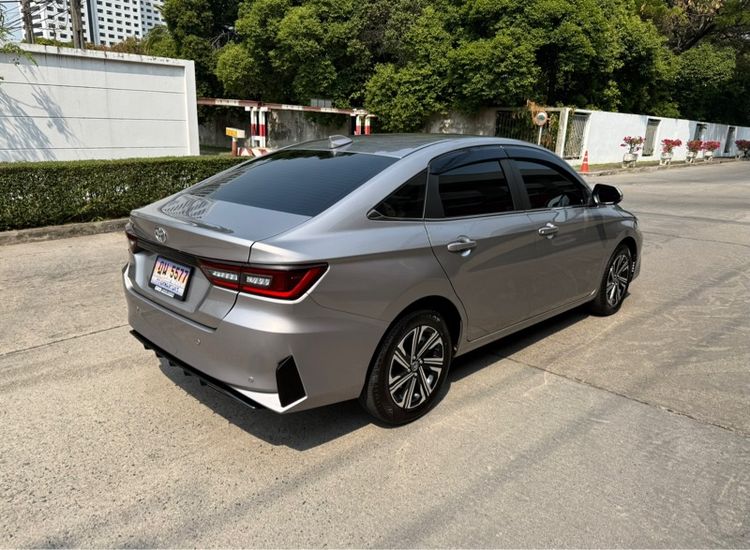 2024 Toyota Yaris Ativ 1.2 Premium (สวยสุดๆ) รถมือเดียว วิ่ง1หมื่นโล ...