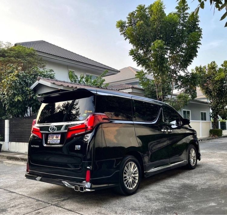 Toyota Alphard - Kaidee Auto