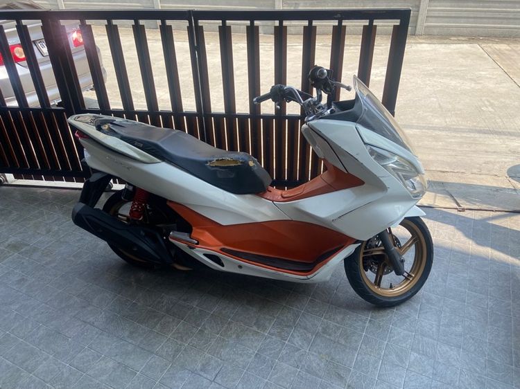 Pcxปี14 สีขาวสัม มีเล่มเอกสารครบพร้อมโอน - Kaidee