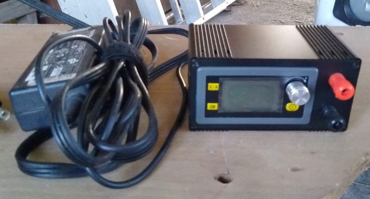 โมดูลพาวเวอร์ซัพพลาย ปรับต่าได้ 0.6-30 VDC 2A หน้าจด LCD - Kaidee