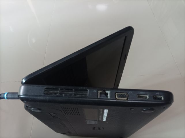 Dell สภาพพร้อมใช้งาน Intel Core i5 ram 8 g. hd 500 gb. แบ็ตเก็บไฟดี อุปกร์ครบ - 370742738 - Kaidee