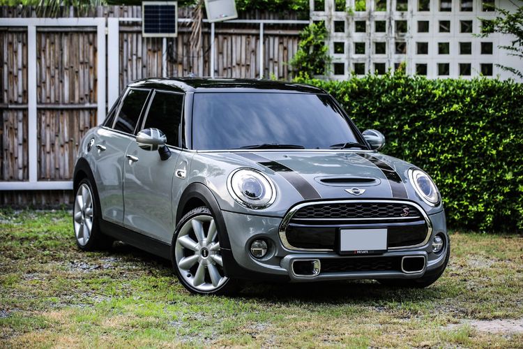 Mini CooperS F55 (5 ประตู) 2015 Moonwalk Grey สีหายากในตัว5ประตู รถ ...
