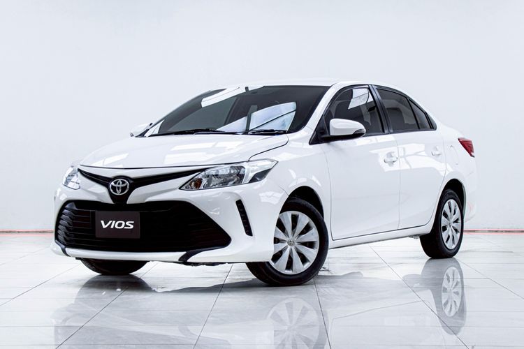 TOYOTA VIOS 1.5 J AT 2017 ออกรถ 0 บาท จัดได้ 279,000 บาท รหัส 5B764 ...