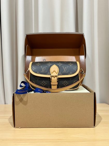 กระเป๋าสะพาย L V Size 18” - Kaidee