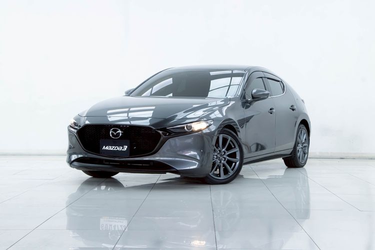 MAZDA 3 2.0 S 5DR AT 2020 ออกรถ 0 บาท จัดได้ 539,000 บ. รหัสรถ 2A952 - Kaidee Auto