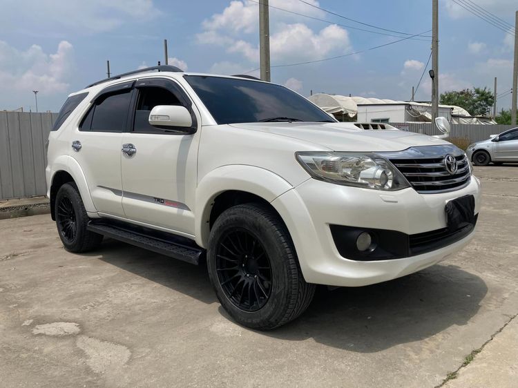 SALE ขาย Toyota Fortuner 3.0V 4WD - Kaidee Auto