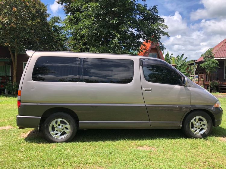 Toyota GRANVIA รถปี 2008 เบนซิน + LPG หน้าหนู - Kaidee Auto