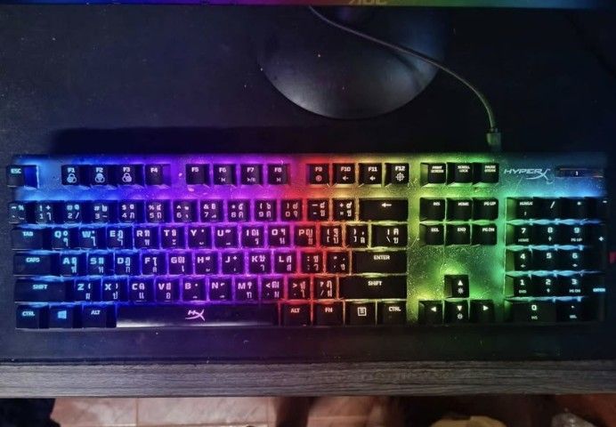 ขายครับ คีย์บอร์ด hyperx alloy origins เป็นรุ่นบลูสวิทซ์ ใช้งานได้ปกติ ...