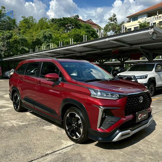 Veloz Premium X Urban รถโชว์ โตโยต้า ไมล์ 700 Km - 371023542 - Kaidee Auto