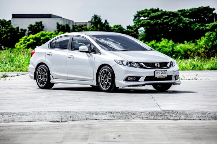 Honda Civic Fb 1.8E เบาะไฟฟ้า สีเทา ปี 2012 มือเดียวป้ายแดง - 371035054 - Kaidee Auto